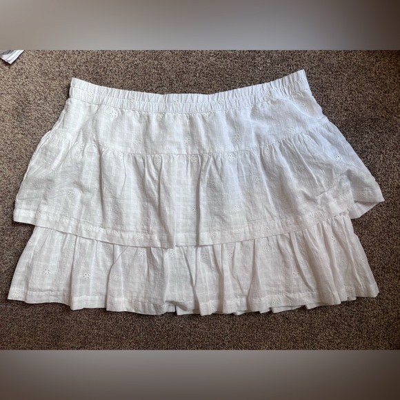 Universal Thread | Skirts | Universal Thread White Eyelet Skirt | Poshmark